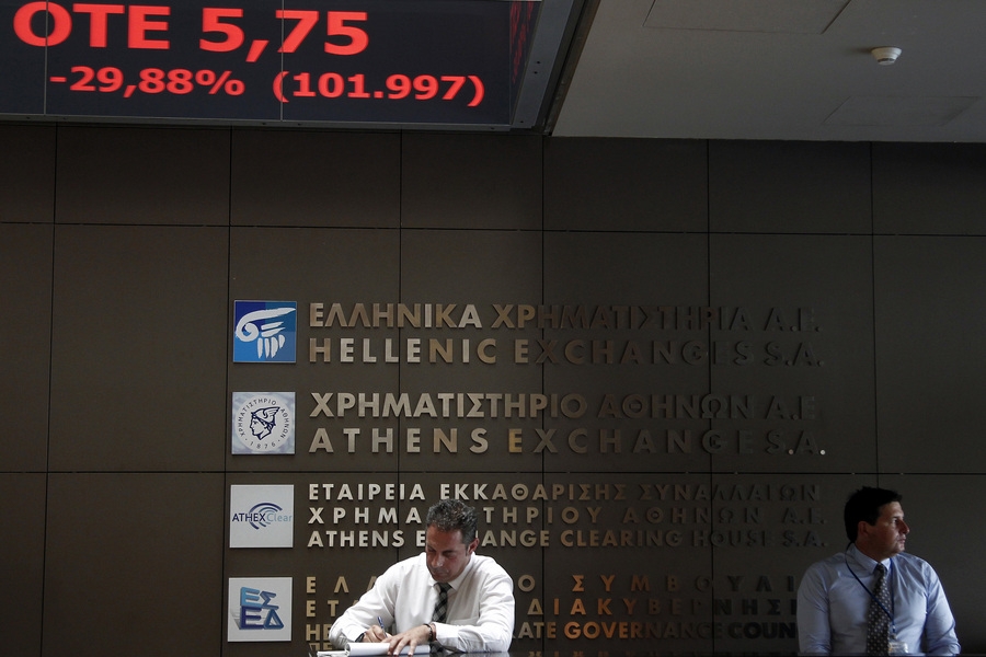 Μαύρη Δευτέρα για το Χρηματιστήριο Αθηνών και την τιμή του αργού ...