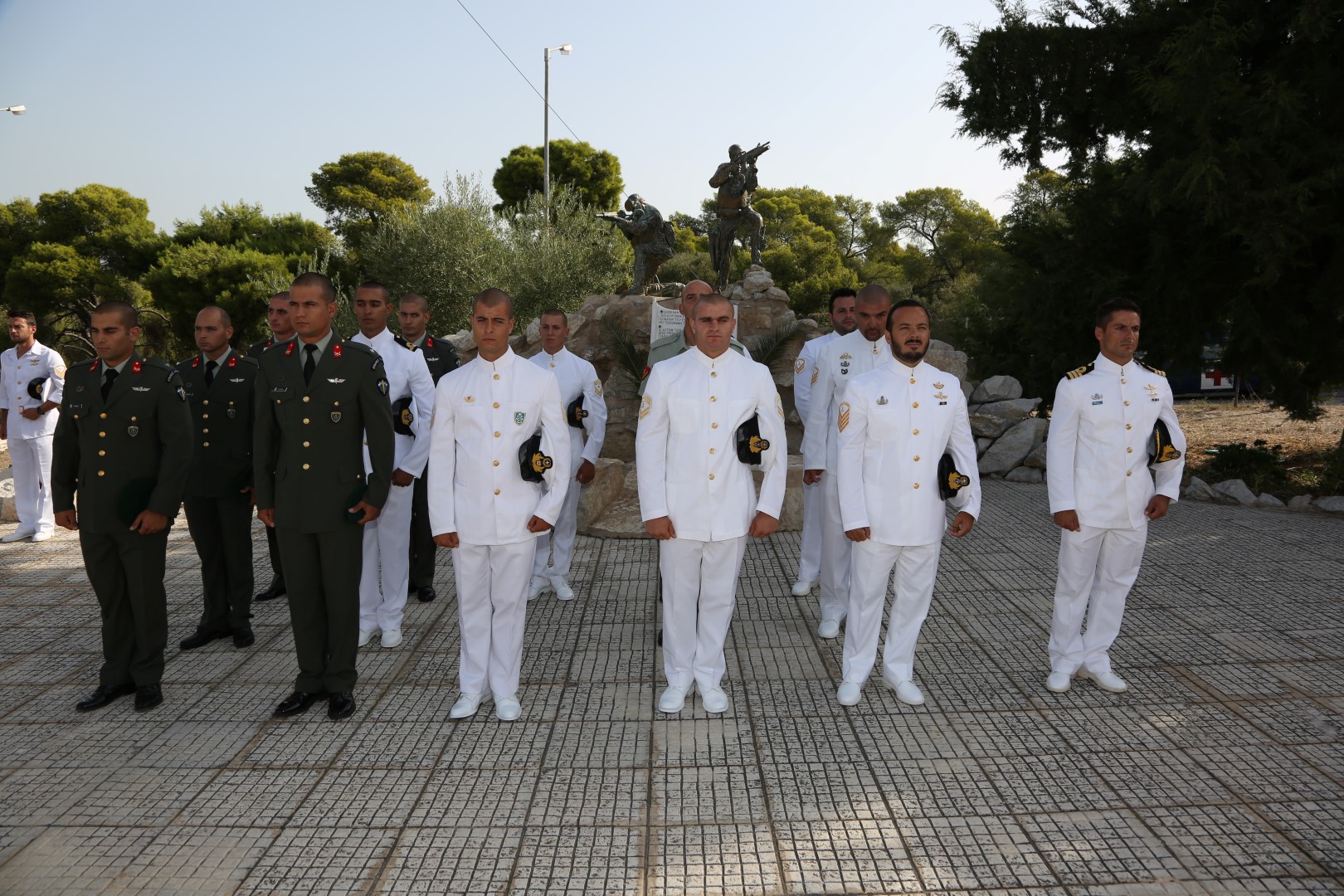 Η ορκωμοσία του Σχολείου Υποβρύχιων Καταστροφών - Ναυτικά Χρονικά
