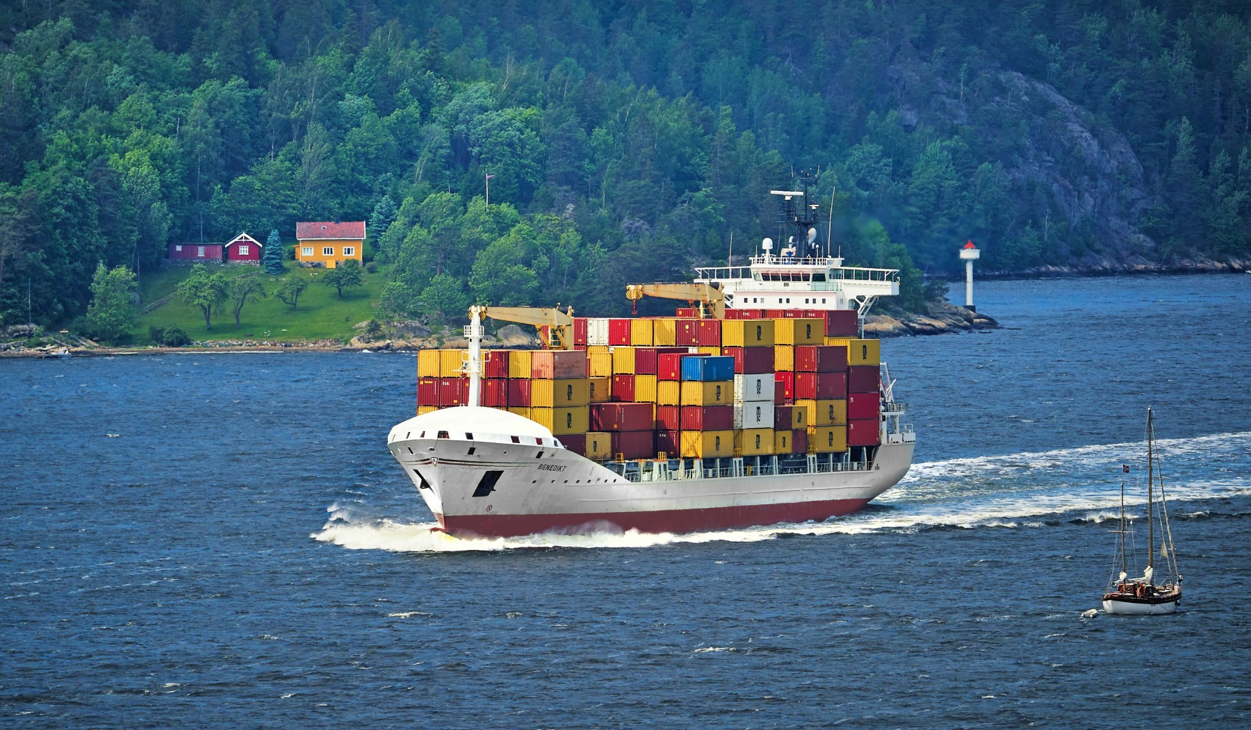 Οι στρατηγικές κινήσεις της MPC Container Ships εν μέσω εκτόξευσης των ...