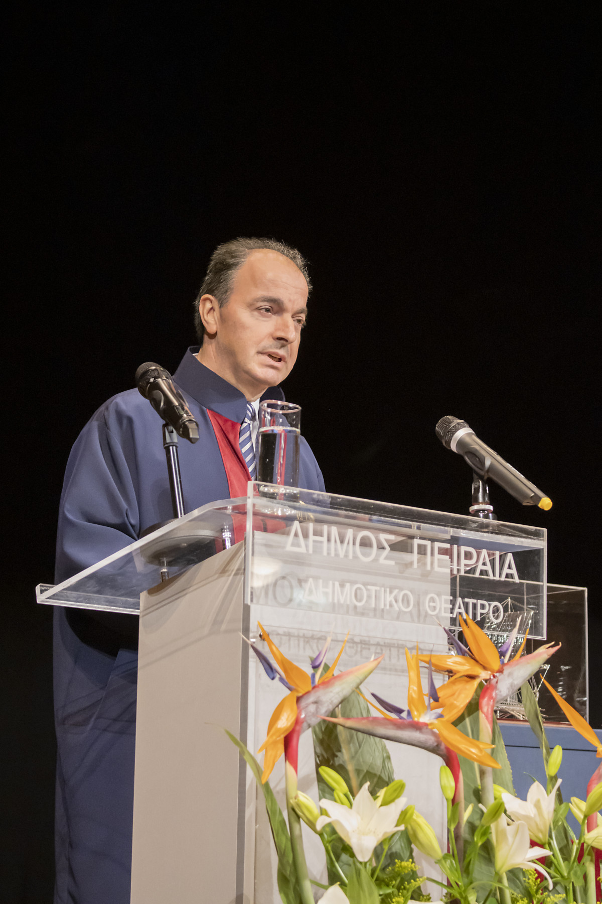 Θ. Μαρτίνος: ο «άνθρωπος-παράδειγμα», επίτιμος διδάκτωρ του ...