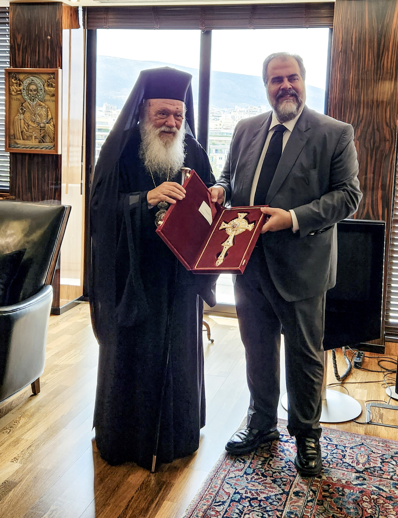Η συμβολική πρωτοβουλία Ν. Δ. Πατέρα που τιμά την ενότητα της ...