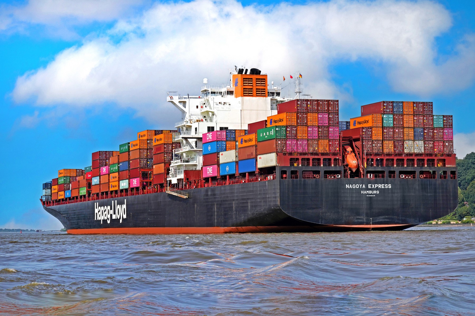 Η HMM στα «χέρια» της Hapag-Lloyd: Όνειρο θερινής νυκτός ή η επόμενη ...