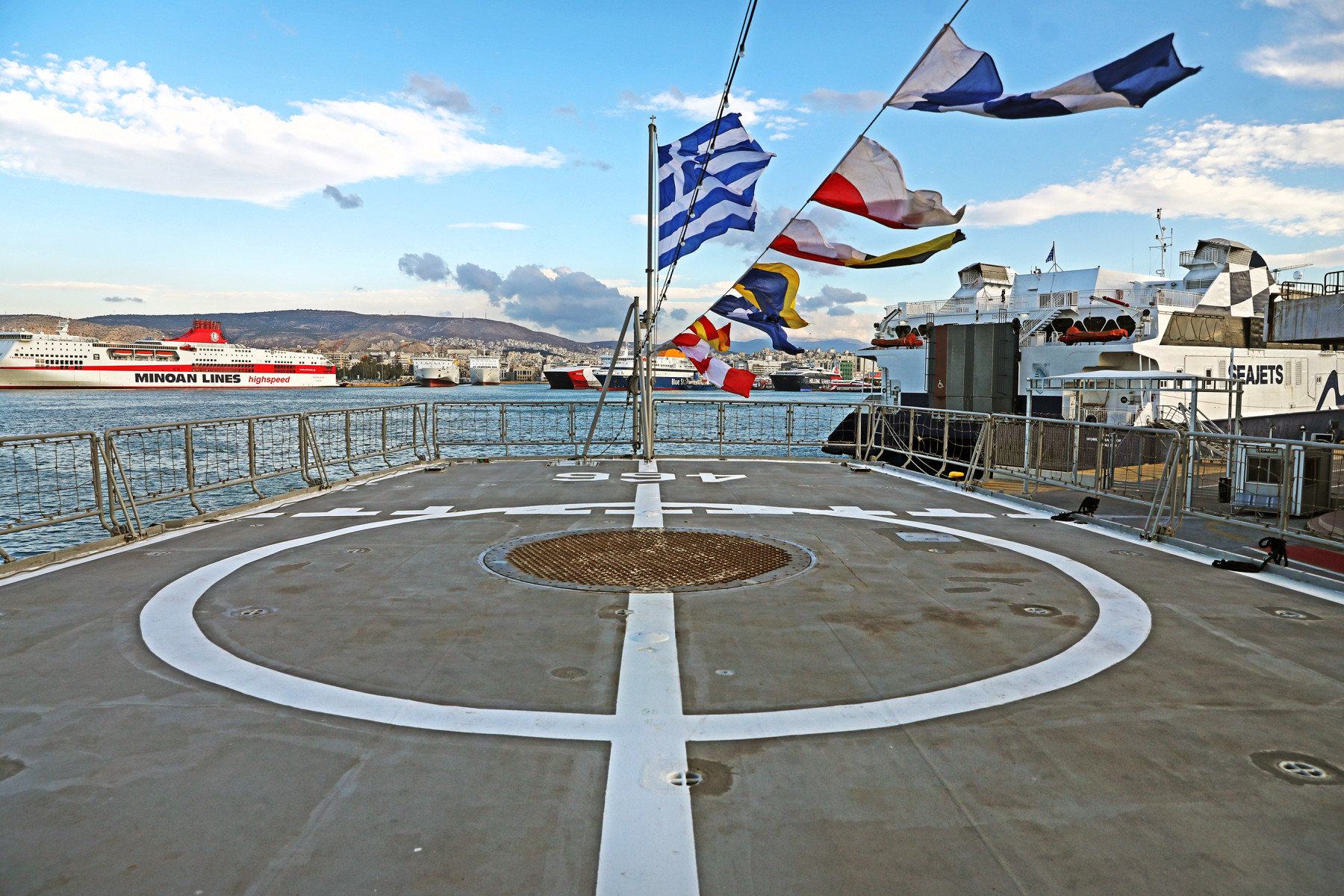 Πλοία του Στόλου σε Πειραιά και Θεσσαλονίκη επισκέψιμα από το κοινό ...