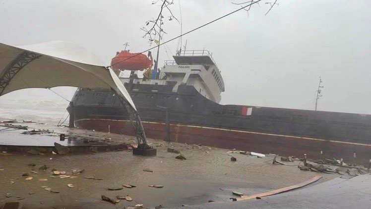 Βύθιση πλοίου στη Μαύρη Θάλασσα - Ναυτικά Χρονικά