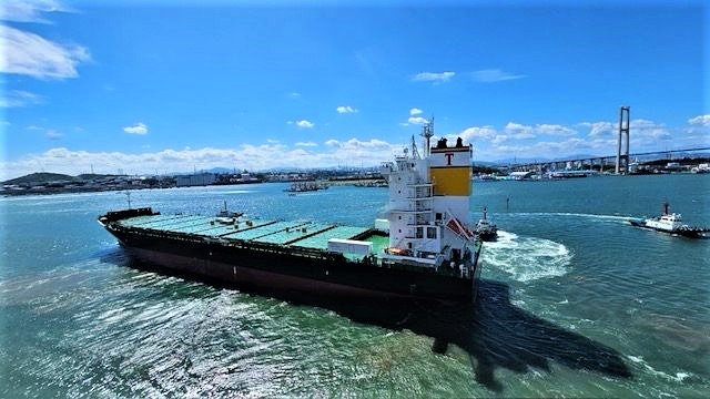 Nεότευκτο containership στον στόλο της Tsakos Shipping and Trading ...